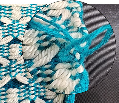 Machine Knitting | Loops at the edges